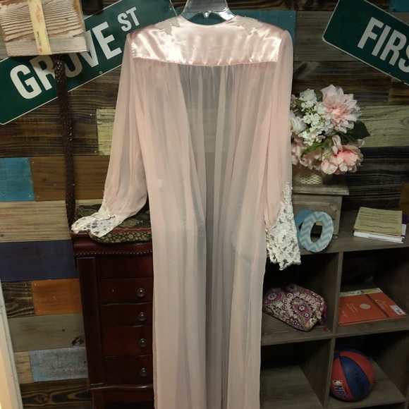 Neiman Marcus | Intimates & Sleepwear | Beautiful Pink Sheer Robe By ...